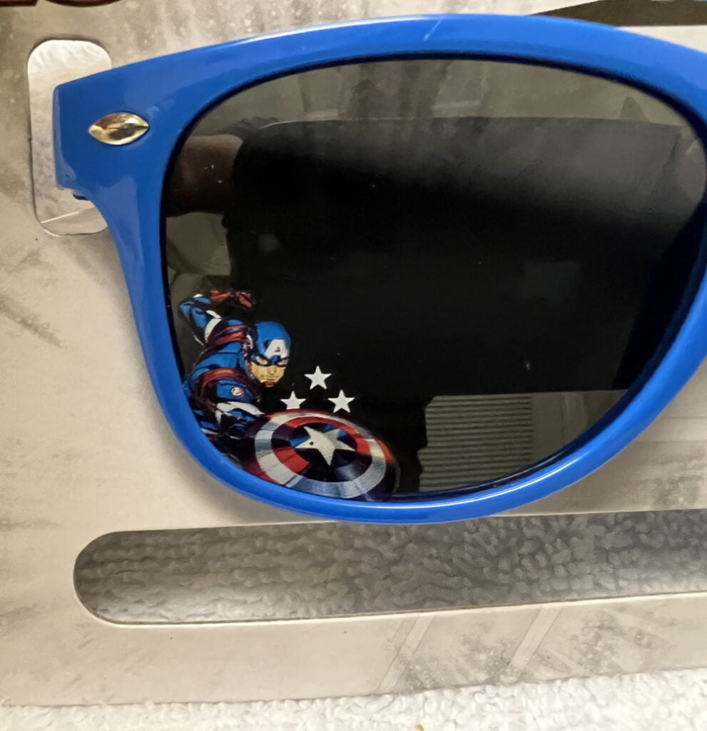 Avengers Captain America Marvel Comics Wallet & Sun Glasses set ...